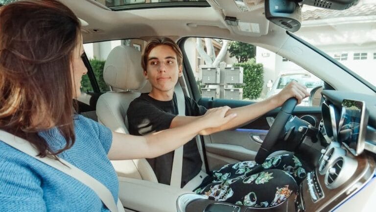 ペーパードライバーが家族に運転を教わるのってどうなの？ - ペーパードライバー講習ペーパードライバーズ・ラボZ